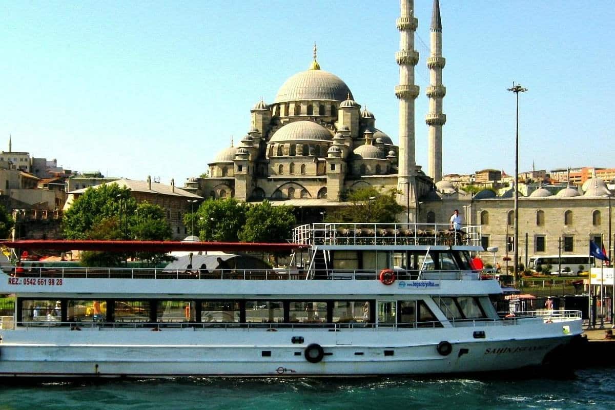 What is Istanbul Known For? (20 Things It's Famous For)