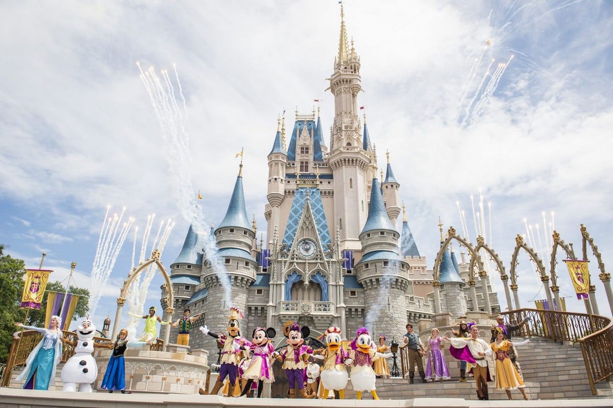 What is Florida Known For? (17 Facts It's Famous For)