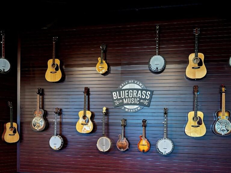 What is Kentucky Known For? (19 Things It's Famous For)