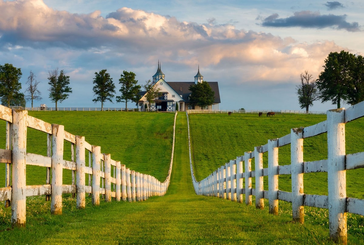 What is Kentucky Known For? (19 Things It's Famous For)