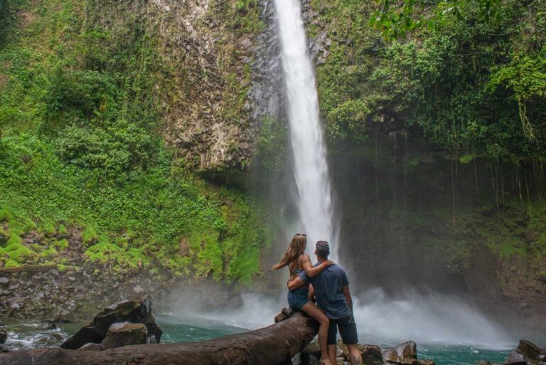What is Costa Rica Known For? (16 Things It's Famous For)