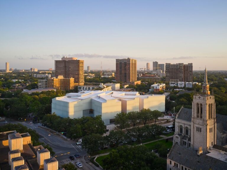 What is Houston, Texas Known For? (17 Things It's Famous For)