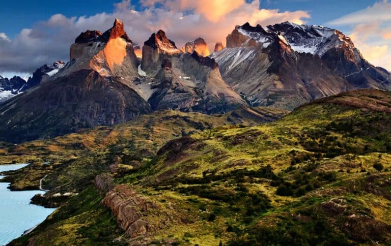 What is Chile Known For? (17 Things It's Famous For)