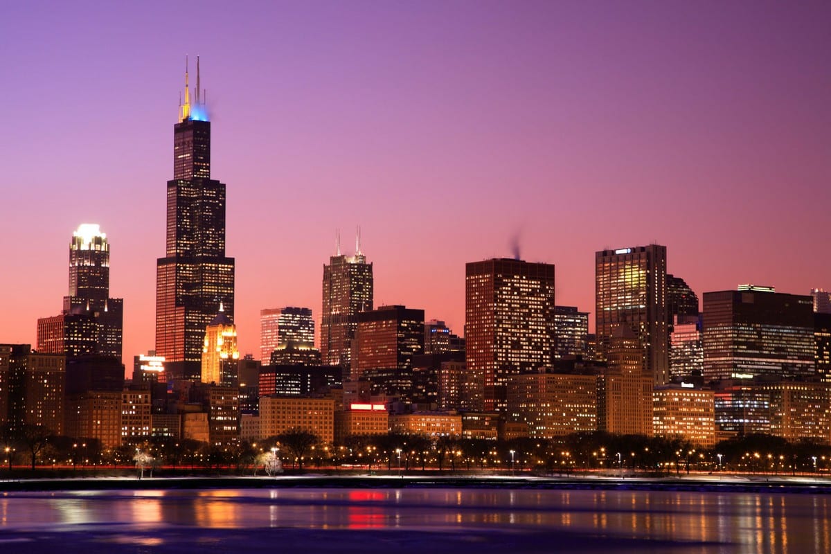 What is Chicago, Illinois Known For? (18 Things It's Famous For)