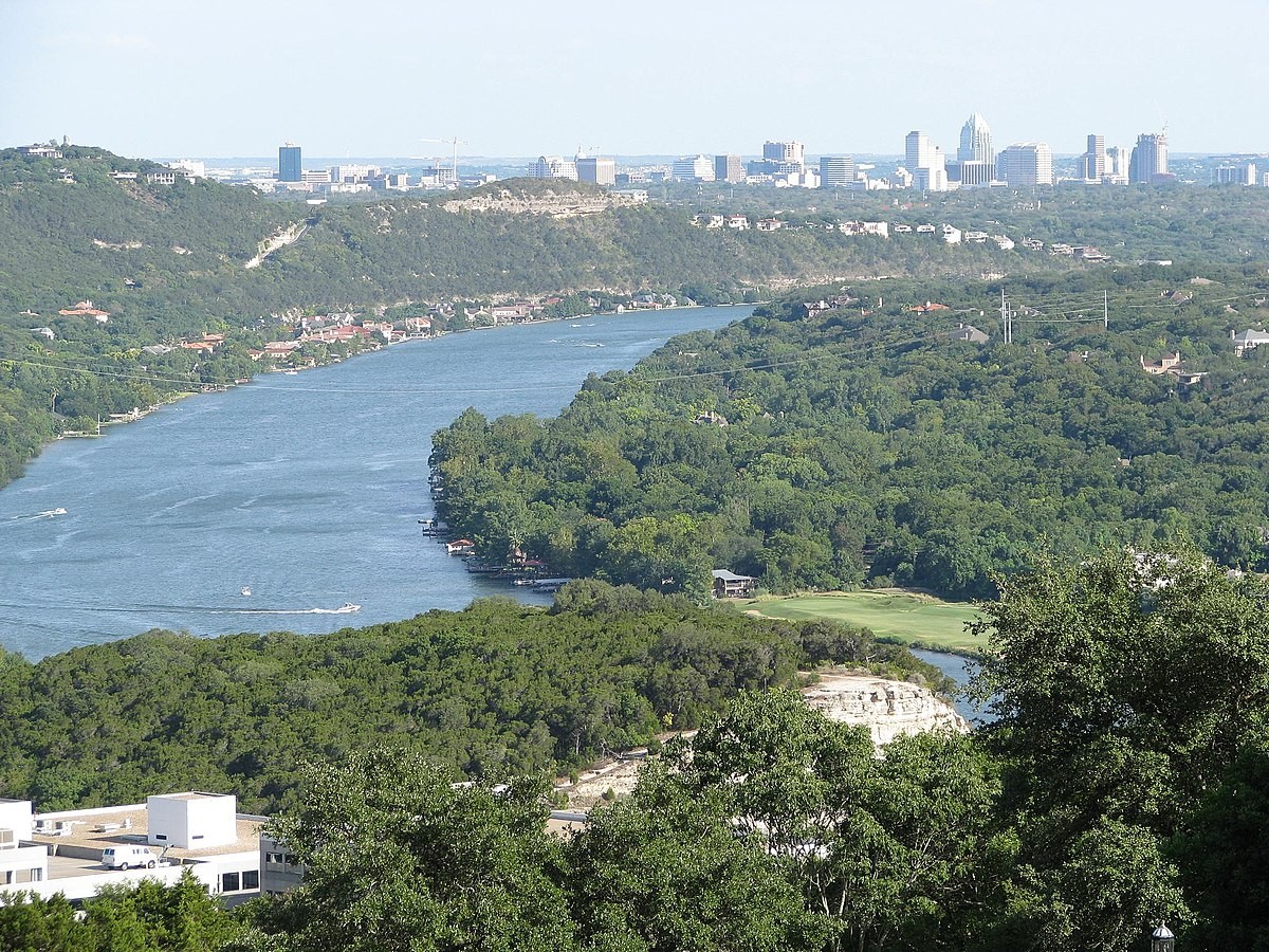 What is Austin, Texas Known For? (15 Things It's Famous For)