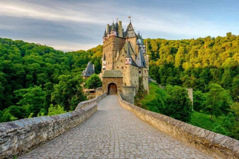 What is Germany Known For? (17 Things It's Famous For)