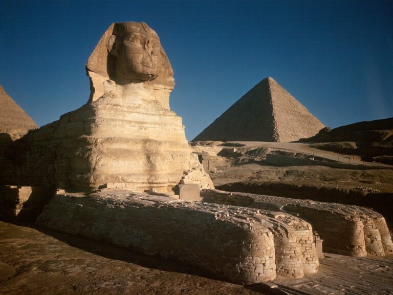 What is Egypt Known For? (15 Things It's Famous For)
