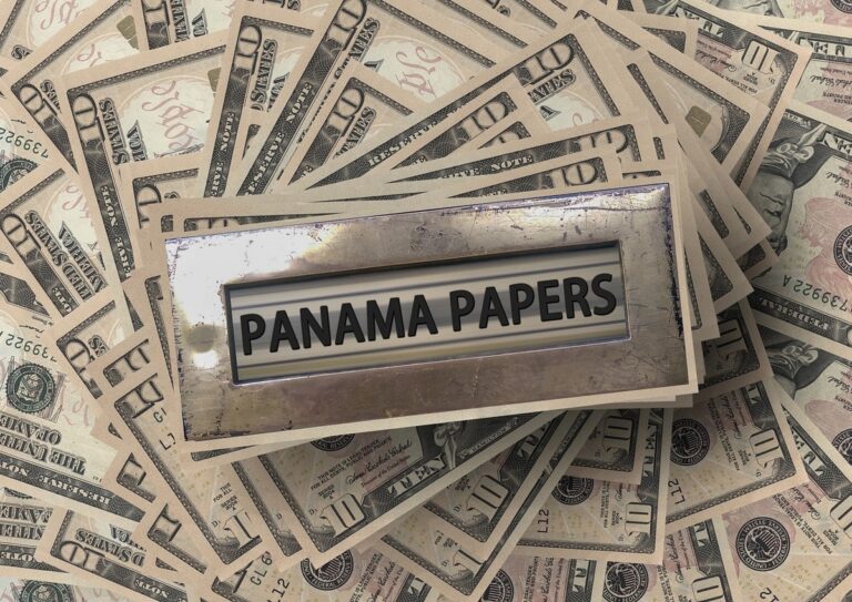 What is Panama Known For? (18 Things It's Famous For)