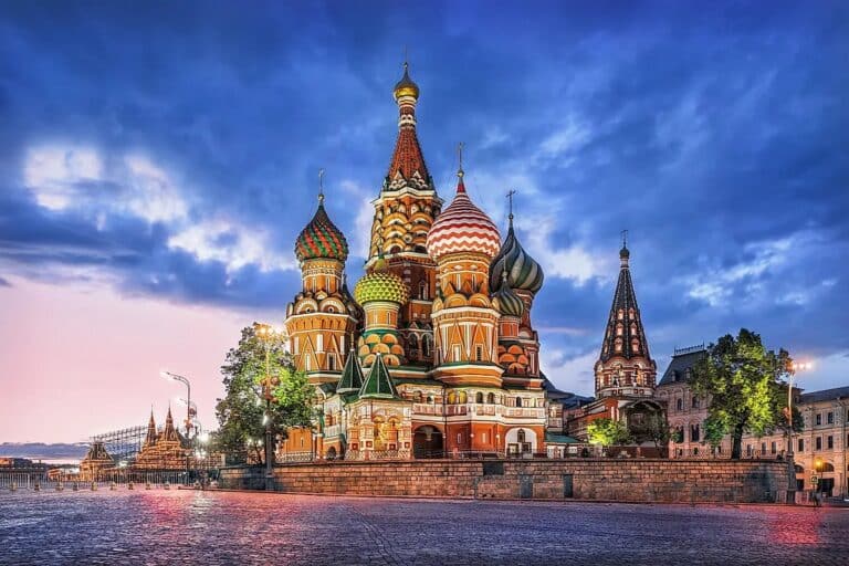 What is Russia Known For? (15 Things It's Famous For)
